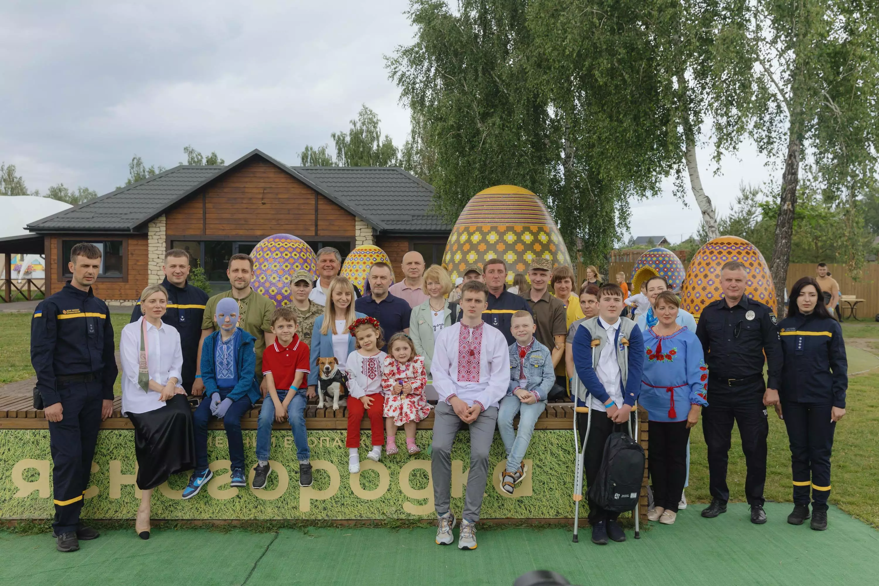 7 young Ukrainians received the title of "Children-Heroes 2024" (video ...