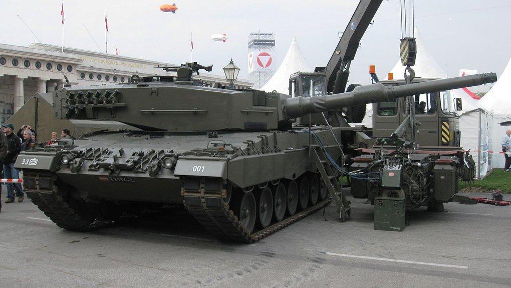 Leopard 2 tank manufacturer opened a repair plant in Ukraine - Новини ФАКТ
