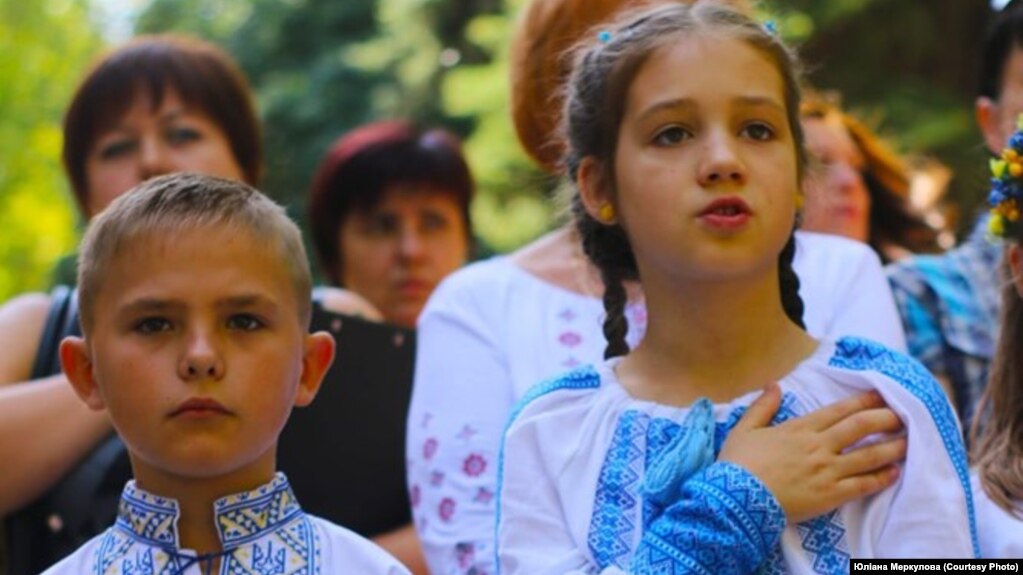 The MES plans to increase the number of Ukrainian-language educational ...